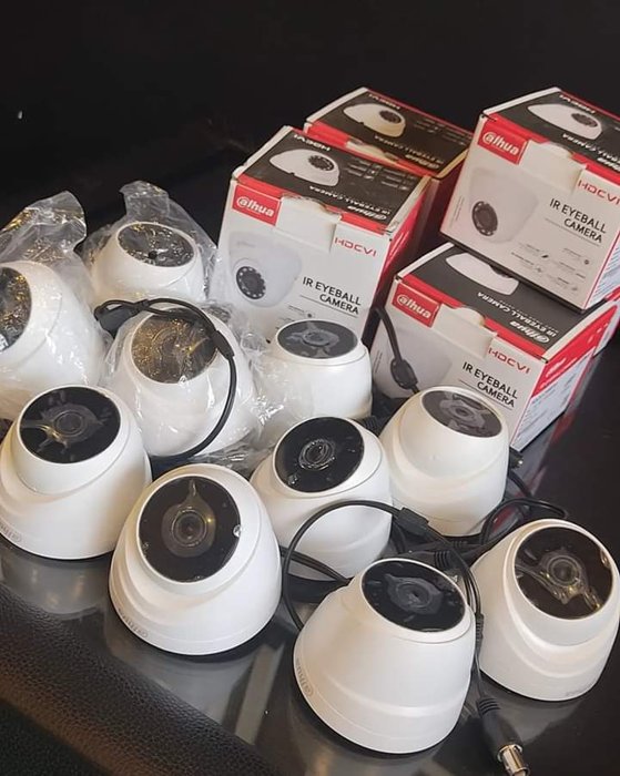 Installation des caméras de surveillance à Alger